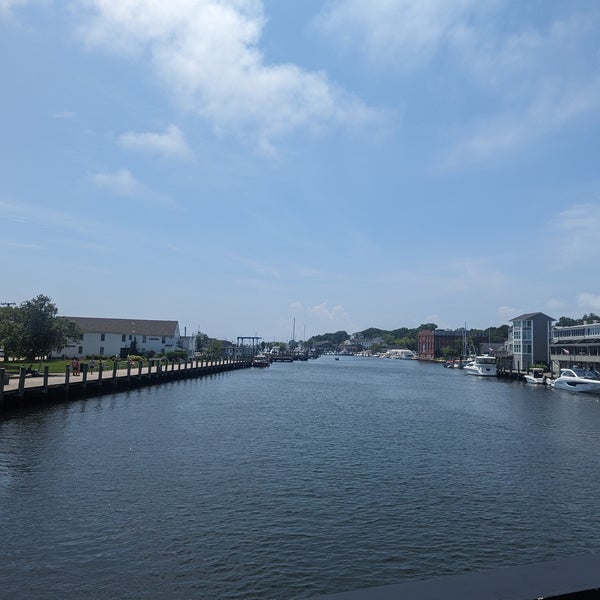 Mystic Bascule Bridge - Bridge in Mystic