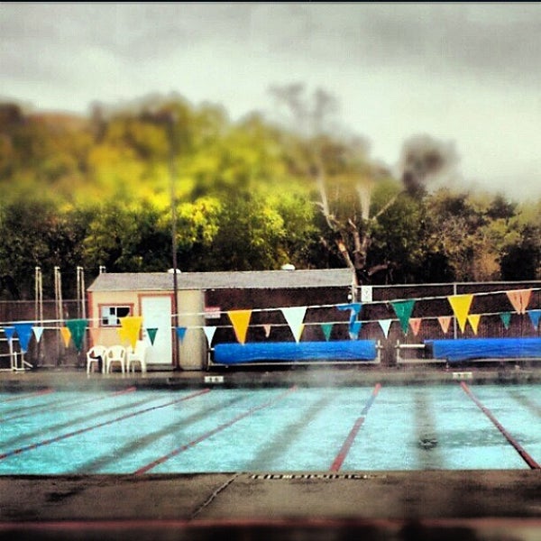 Walter V. Graham Aquatic Center - 1 tip