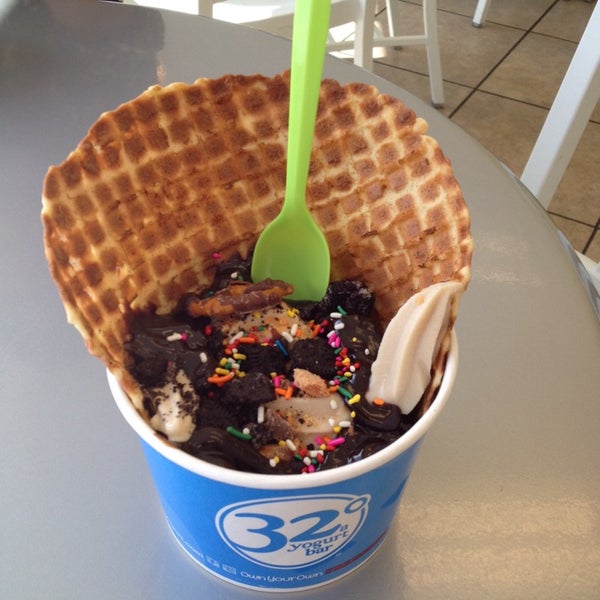 32 Degrees A Yogurt Bar - Gulfport, MS