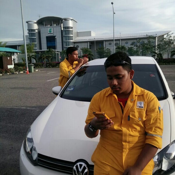 Photos at PETRONAS Chemicals LDPE Sdn Bhd (PCLDPE) - 3 tips from 196 ...