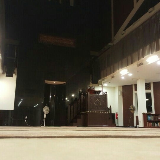 Photos at Masjid Kampung Siglap (Mosque) - Bedok - 3 tips