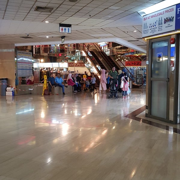 Photos at Golden Landmark Shopping Complex - Shopping Mall in Singapore