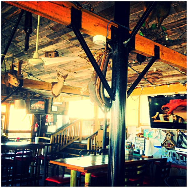 Crazy Alan's Swamp Shack - Seafood Restaurant in Kemah