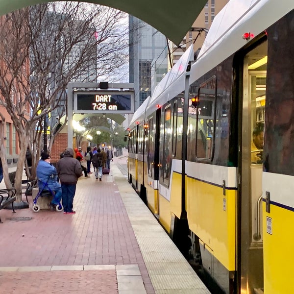 Dart Green Line Train