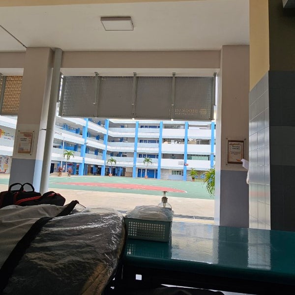 Bedok View Secondary School - High School in Singapore