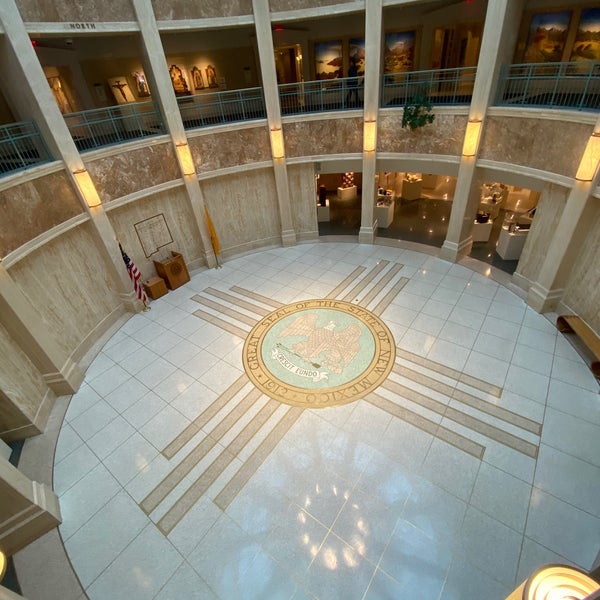 New Mexico State Capitol - Downtown Santa Fe - 10 tips