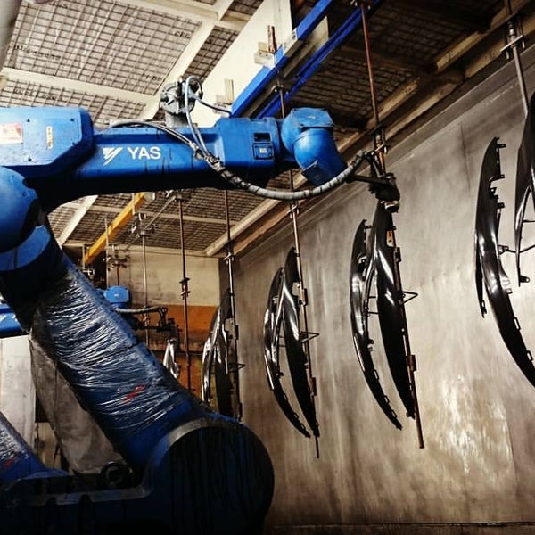 Astra Komponent Indonesia (ASKI) - 22 tips from 166 visitors