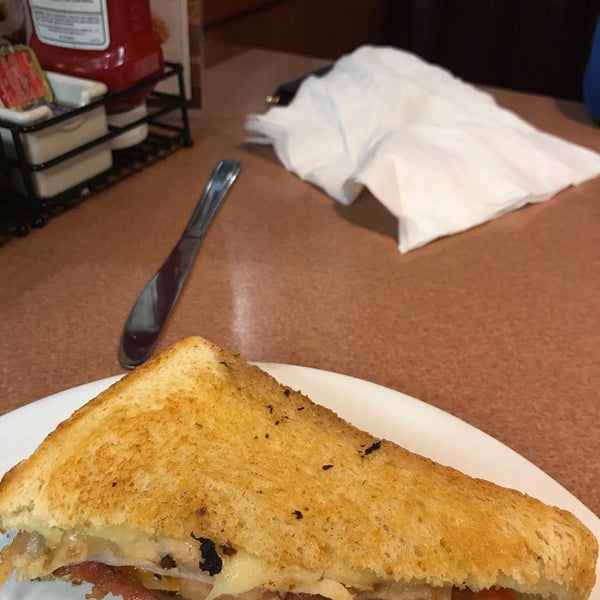 Denny's - Breakfast Spot in Seattle