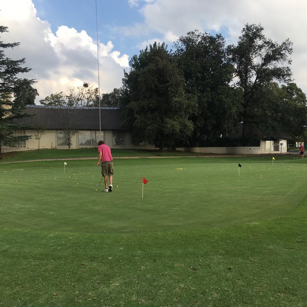 Bryanston Country Club Driving Range - Golf Driving Range