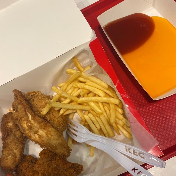 KFC (เคเอฟซี) - 6 tips from 1462 visitors