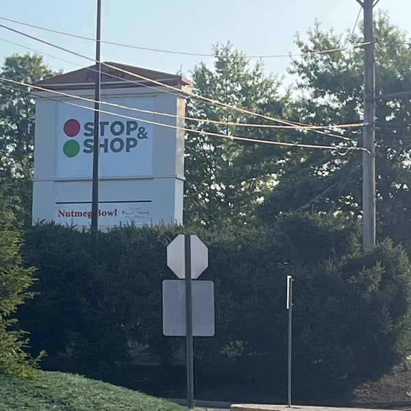 Super Stop & Shop - Supermarket in Fairfield