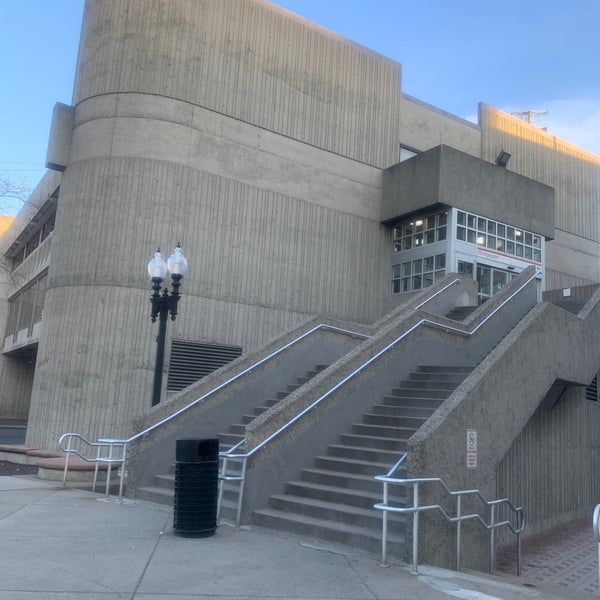 Bridgeport Transportation Center - Downtown Bridgeport - 1 Cross St