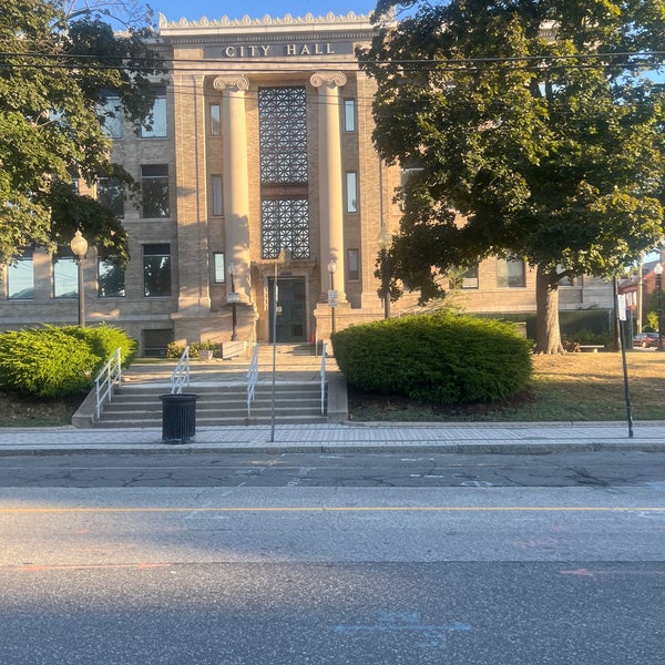 Bridgeport City Hall - Downtown Bridgeport - 45 Lyon Ter