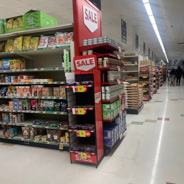 Super Stop & Shop - Supermarket in Fairfield
