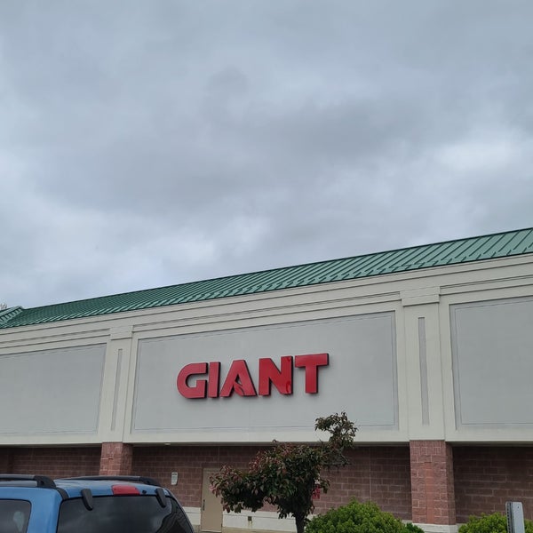 Giant Food Store - Hershey, PA