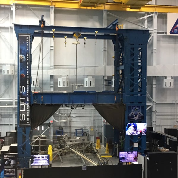 NASA JSC Building 9E - 1 tip