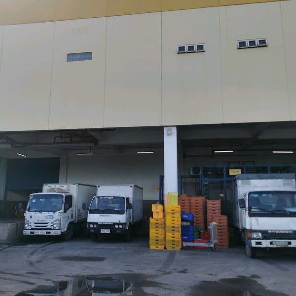 Waltermart Supermarket - City of Tanauan, Batangas