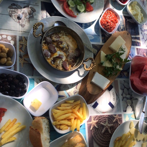 Midilli Kahvalti & Mangal - Restaurant