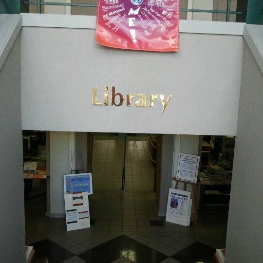 Largo-Kettering Branch Library - 4 tips from 195 visitors