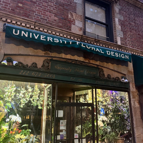 University Floral Design - Greenwich Village - New York, NY