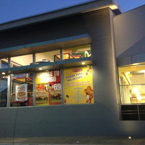 Carl's Jr. - Fast Food Restaurant