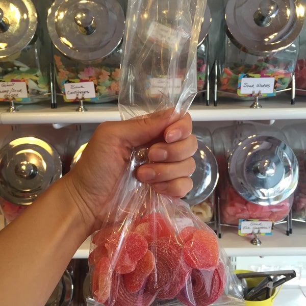 Dewey's Candy (Now Closed) - Candy Store in DUMBO