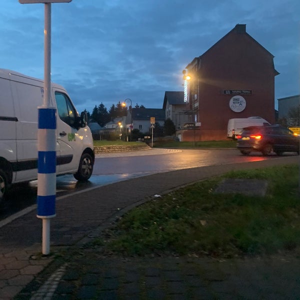 Wang Tong - Sushi Restaurant