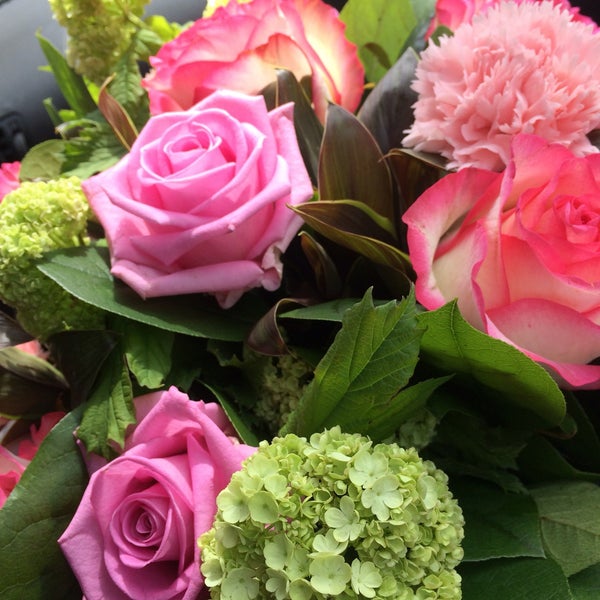 Meander Bloemen & Teksten - Flower Store in Lede