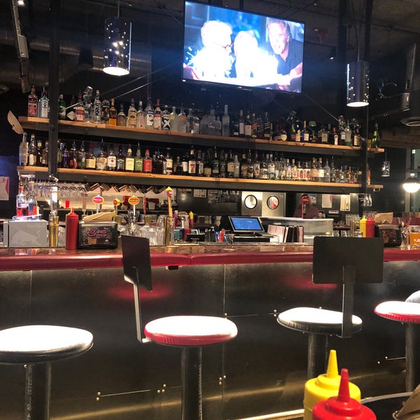 Sam’s Tavern - Bellevue, WA