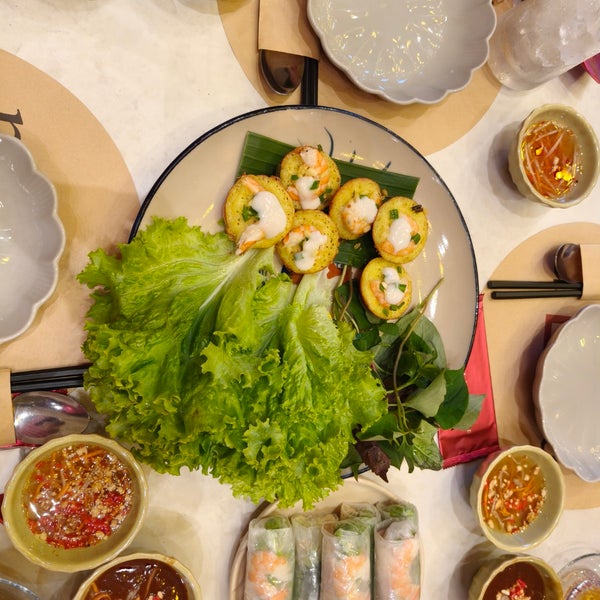 Nhà Hàng Ngon / Ngon Restaurant - Vietnamese Restaurant in Ho Chi Minh
