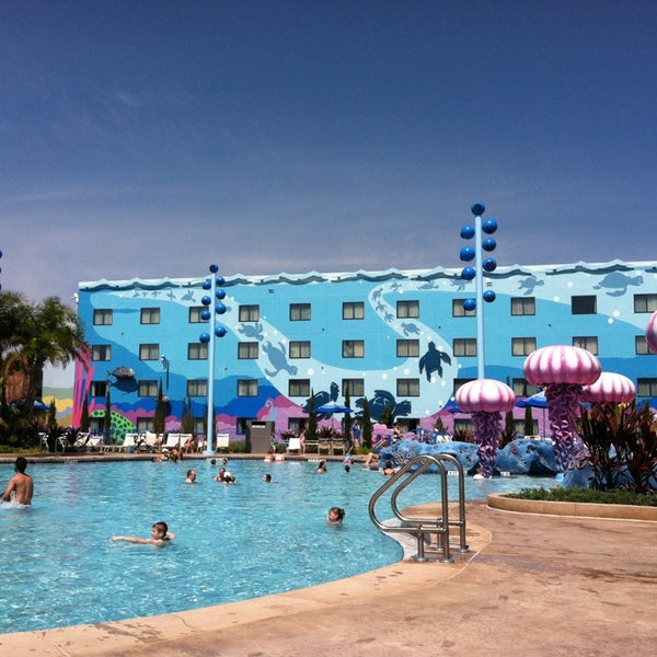 The Big Blue Pool - Disney's Art of Animation Resort