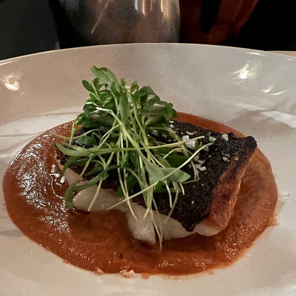 Manolin - Fremont - 3621 Stone Way N