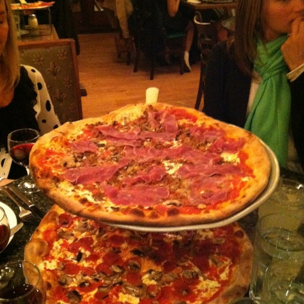 Photos at Patsy's Pizzeria - Upper East Side - 206 E 60th St