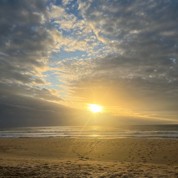 Kurrawa Beach - Broadbeach, QLD