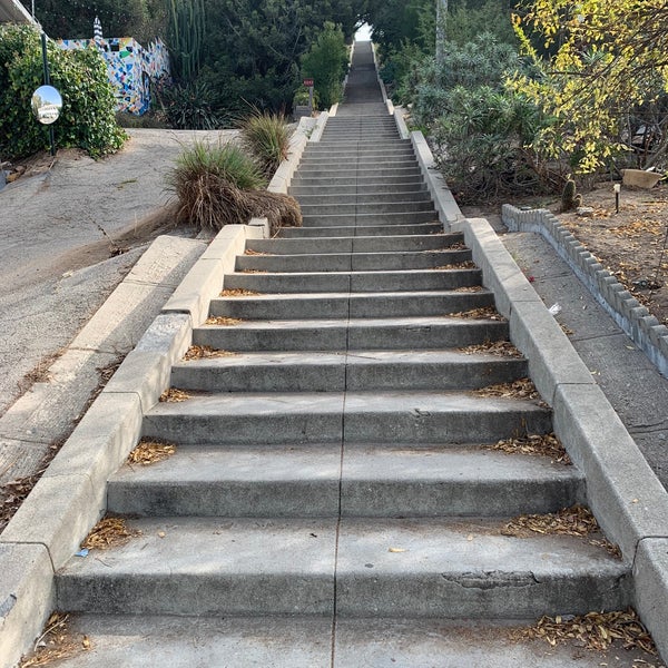 Mattachine Steps - Silver Lake - 4 tips