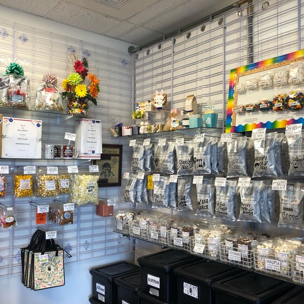 Primo Popcorn - Snack Place in Kalihi - Palama