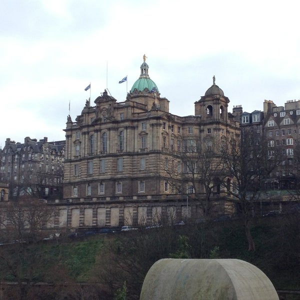 Royal Observatory Edinburgh Visitor Centre - Planetarium in Blackford