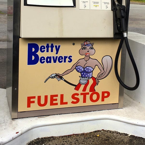 betty beavers truck stop and diner - 248 Dixon Rd