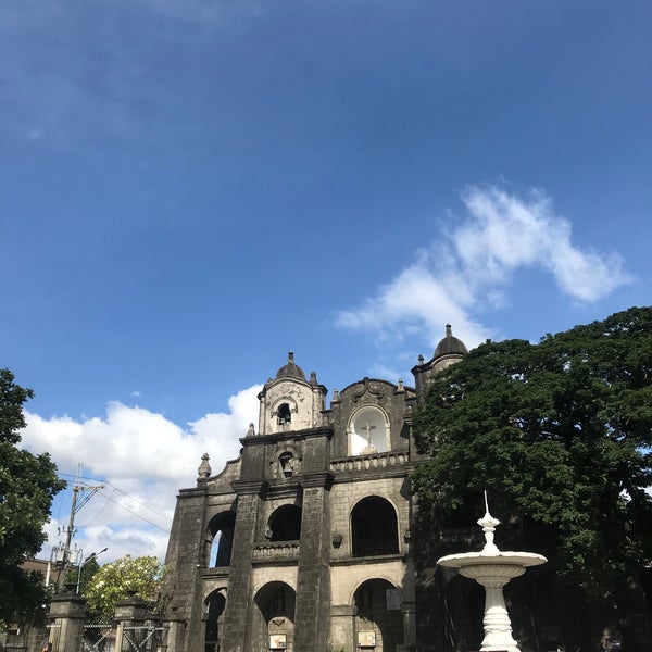 Santuario del Santo Cristo - Church in Kabayanan