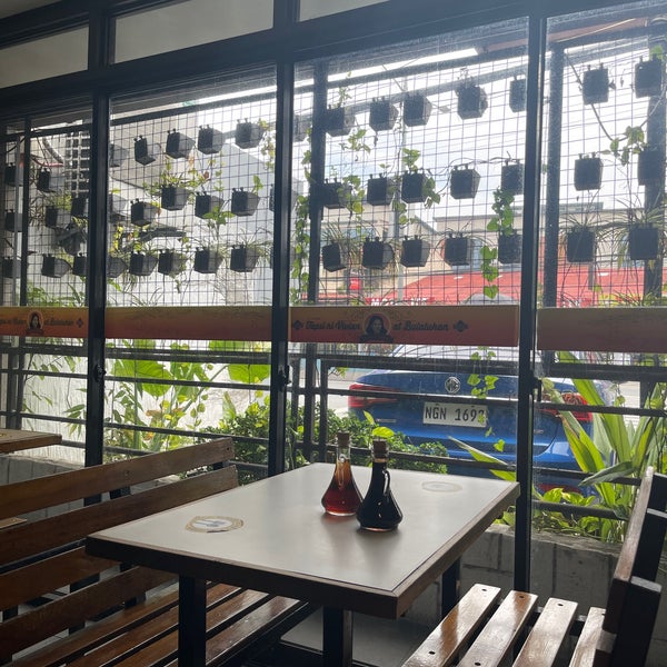 Tapsi ni Vivian at Bulaluhan - Filipino Restaurant in Cainta