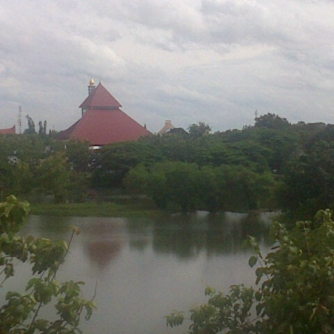 Gedung PKP Universitas Hasanuddin - Kampus UNHAS