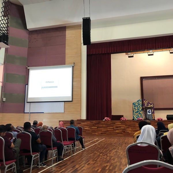 IPG Kampus Bahasa Melayu - College and University in Pantai Hills