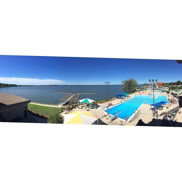 King's Pointe Resort - 1520 E Lakeshore Dr