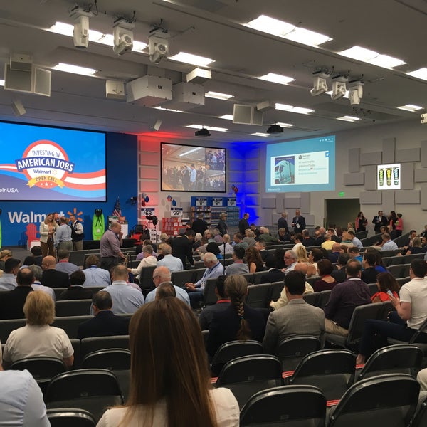 Walmart Home Office Auditorium - Auditorium