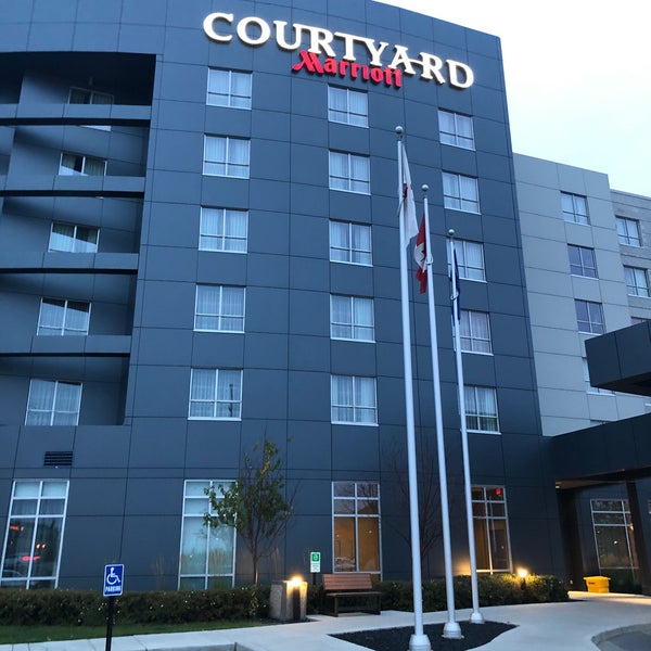 Courtyard by Marriott Calgary Airport - Northeast Calgary - Calgary, AB