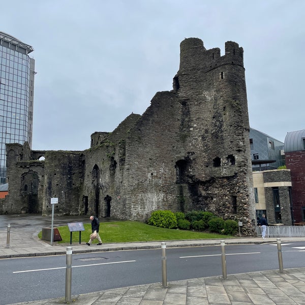 Swansea Castle - Castle in City Centre