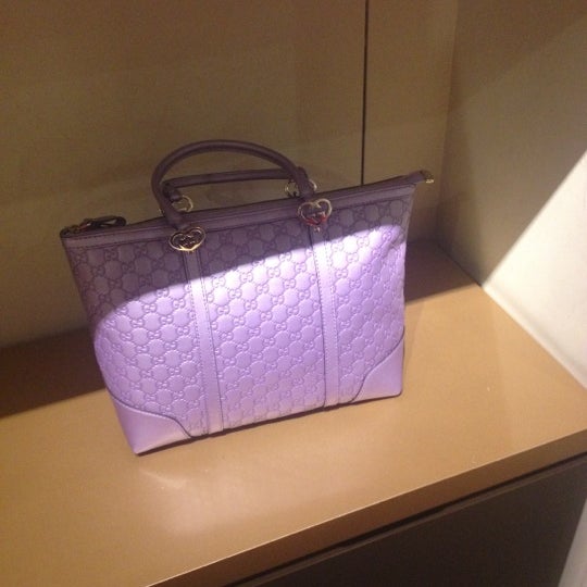 Gucci Outlet (Now Closed) - Women's Store