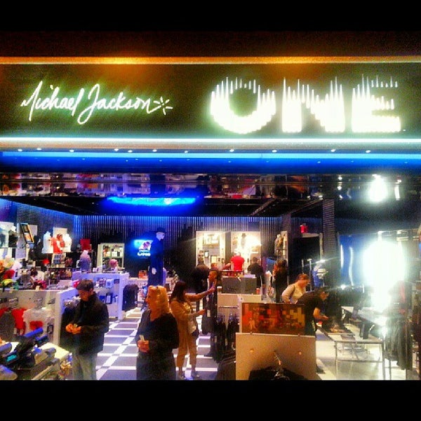 Michael Jackson ONE Theater - 234 tips from 30 visitors