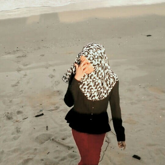 Pantai rusila marang