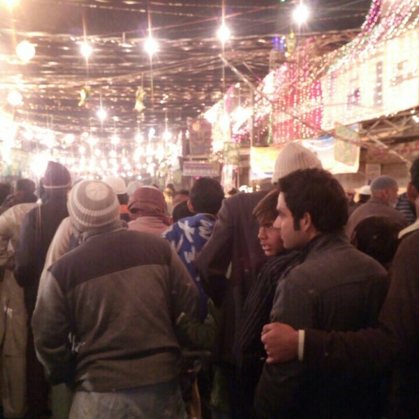 C Block Market - Model Town